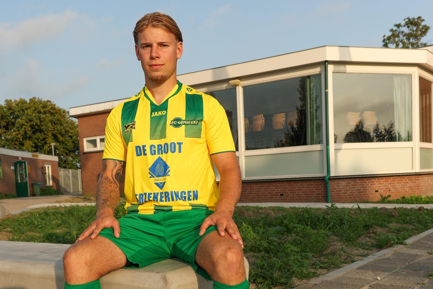 Interview in Dagblad Kennemerland: Boyd Six kiest voor voetballen met ...