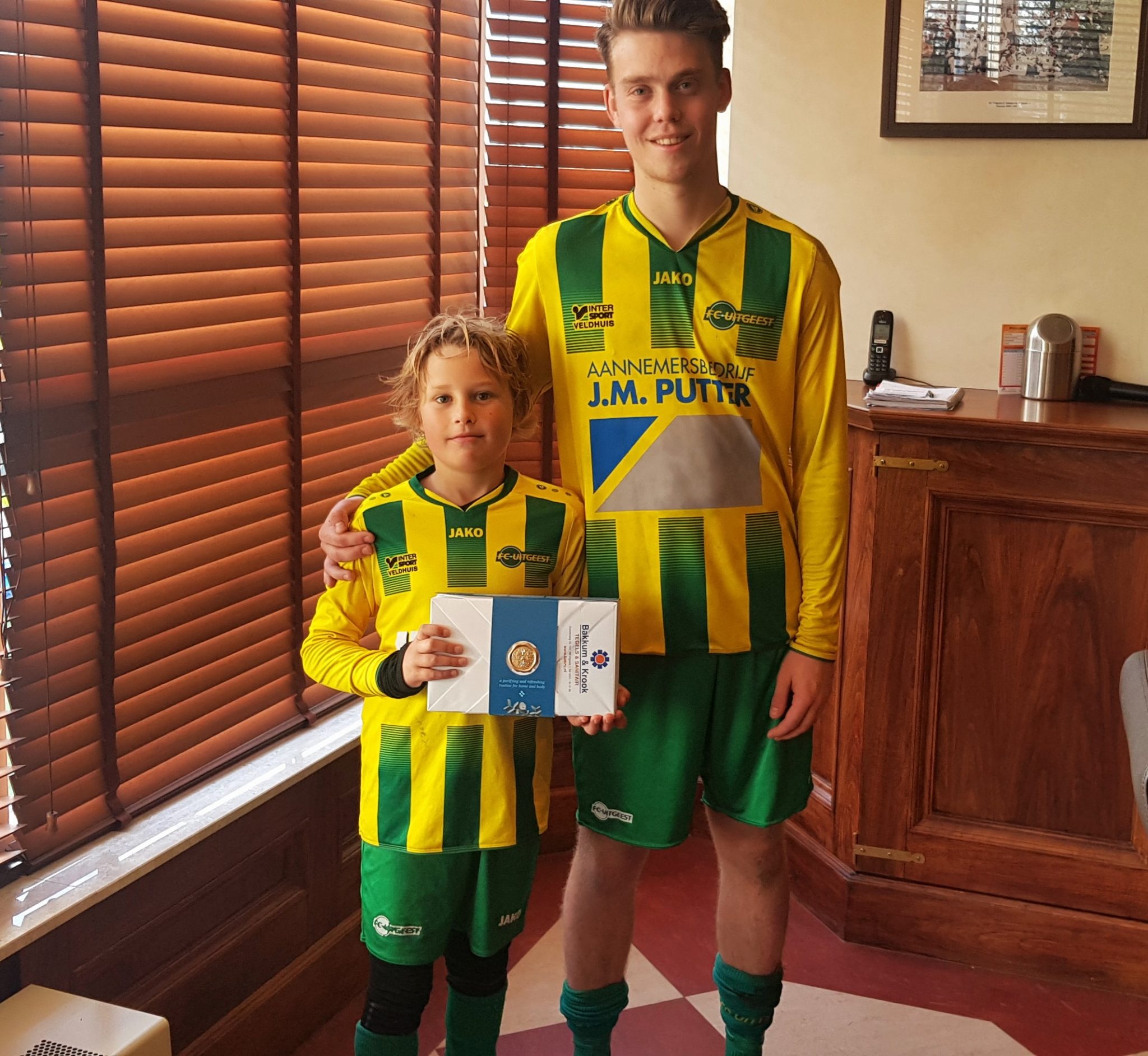 Herboren FC Uitgeest smaakt eindelijk het zoet van de overwinning | FC ...